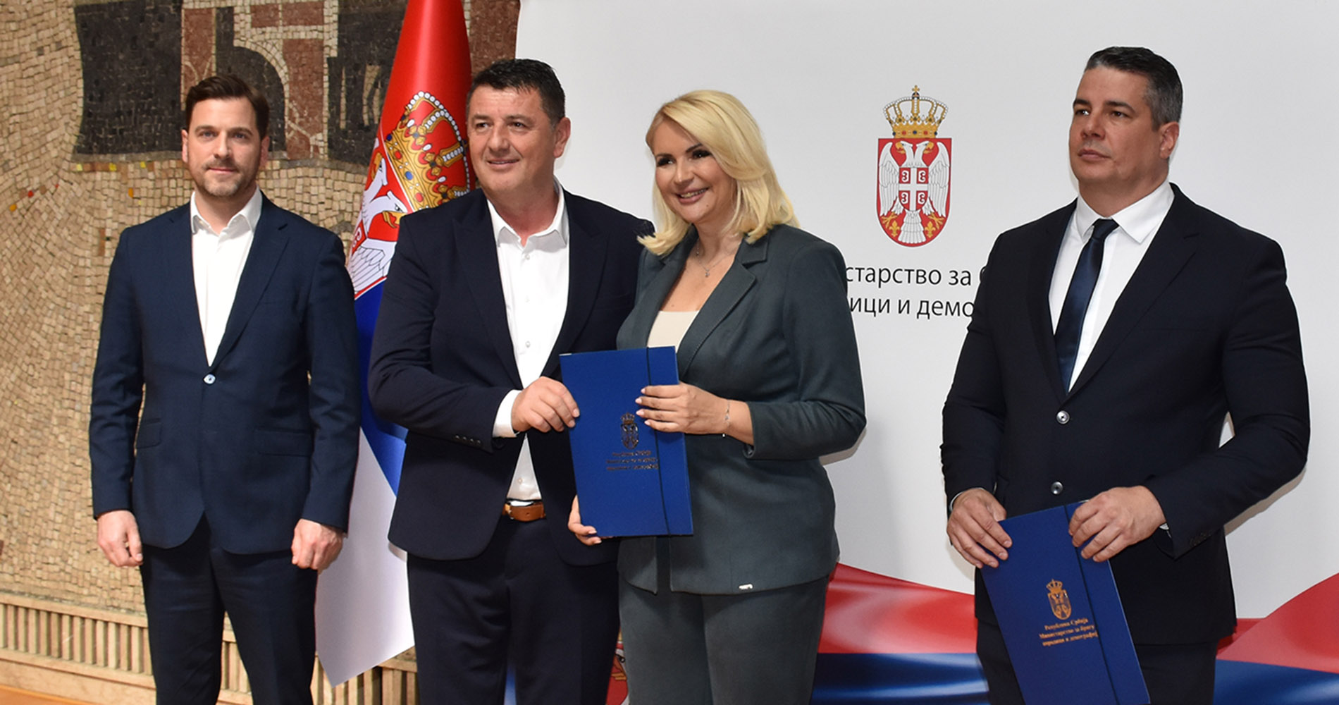 Skoro 10 miliona za opremanje vrtića - Sremske Novine